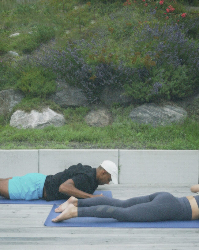 Seated Arms - Slice Weekly