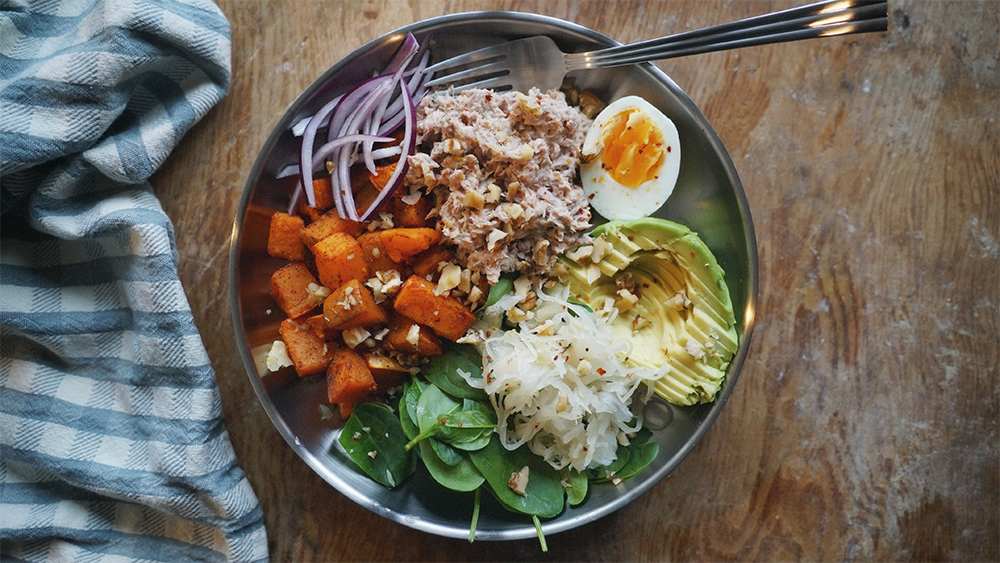 SÖTPOTATIS med TONFISKRÖRA - Slice Weekly